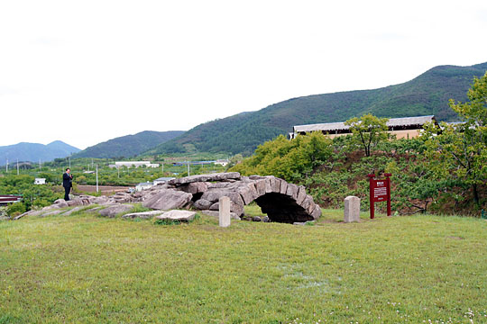 Seokbinggo (Ice House), Cheongdo, South Korea - 청도 석빙고 (淸道 石氷庫) 청도군 화양면