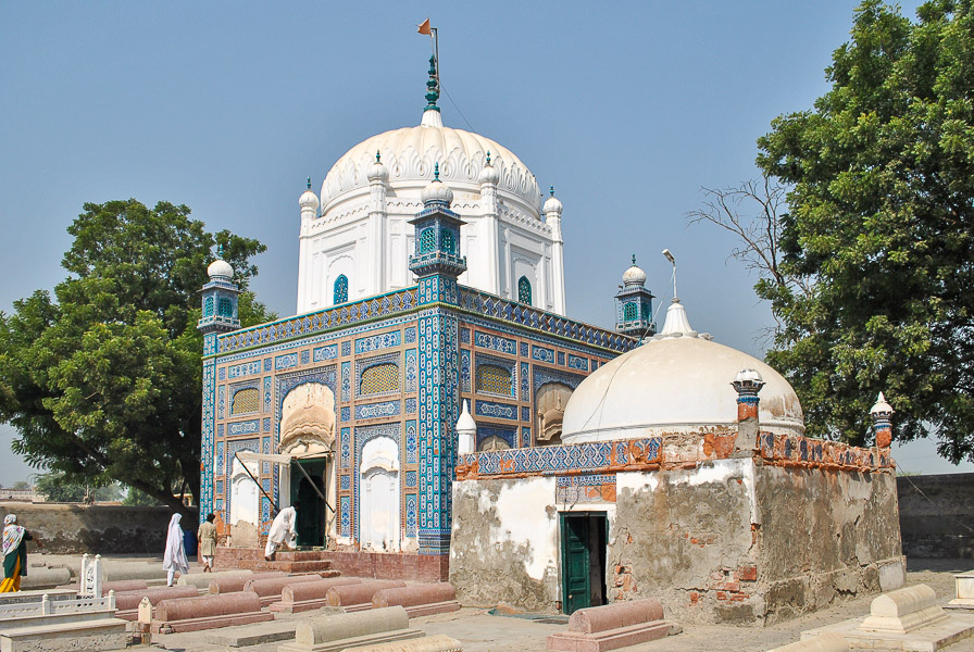 Shah Sadiq Nehang Mausoleum, Jhang, Pakistan