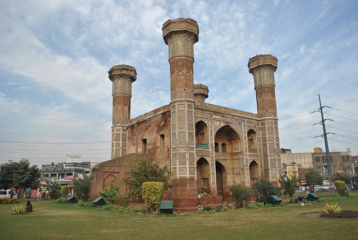 Chauburji Gate, Lahore, Pakistan - Organización cultural de Pakistán ...