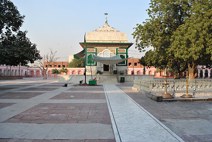 Hazrat Mian Mir Tomb, Lahore, Pakistan