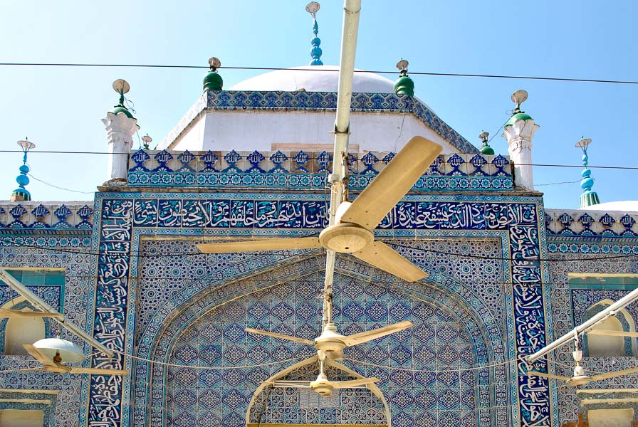 Hazrat Musa Pak Shaheed Tomb & Mosque, Multan, Pakistan