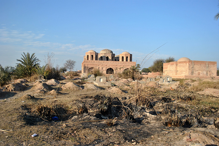 Jandiala Sher Khan Baoli and Mosque, Sheikhupura, Pakistan